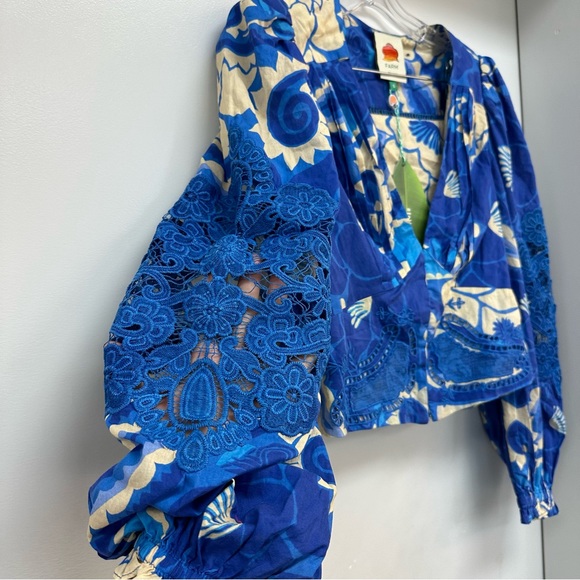 FARM Rio | Tops | Nwt Farm Rio Tropical Groove Blue Blouse | Poshmark